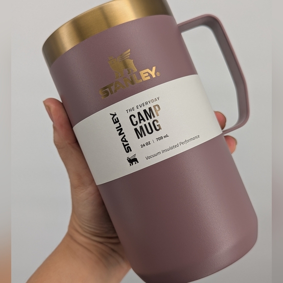 Stanley | Kitchen | New Stanley Stay Hot Camp Coffee Mug Coffee Cup 24 ...